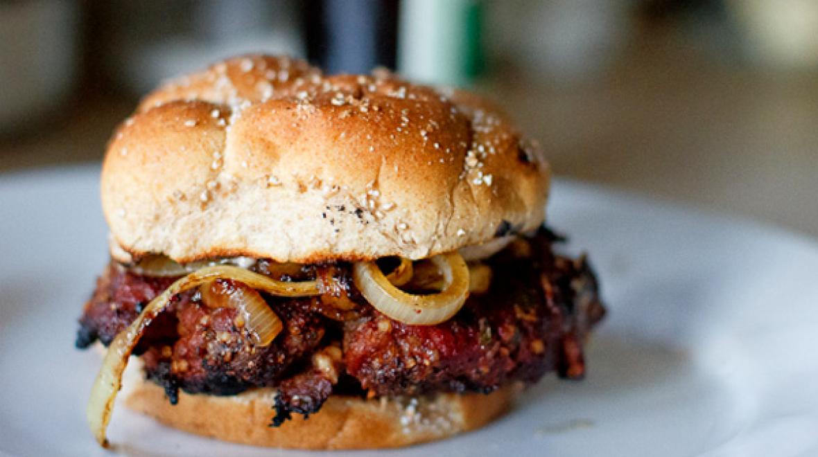 13 Summertime Burgers That Will Make Your Mouth Water | ParentMap