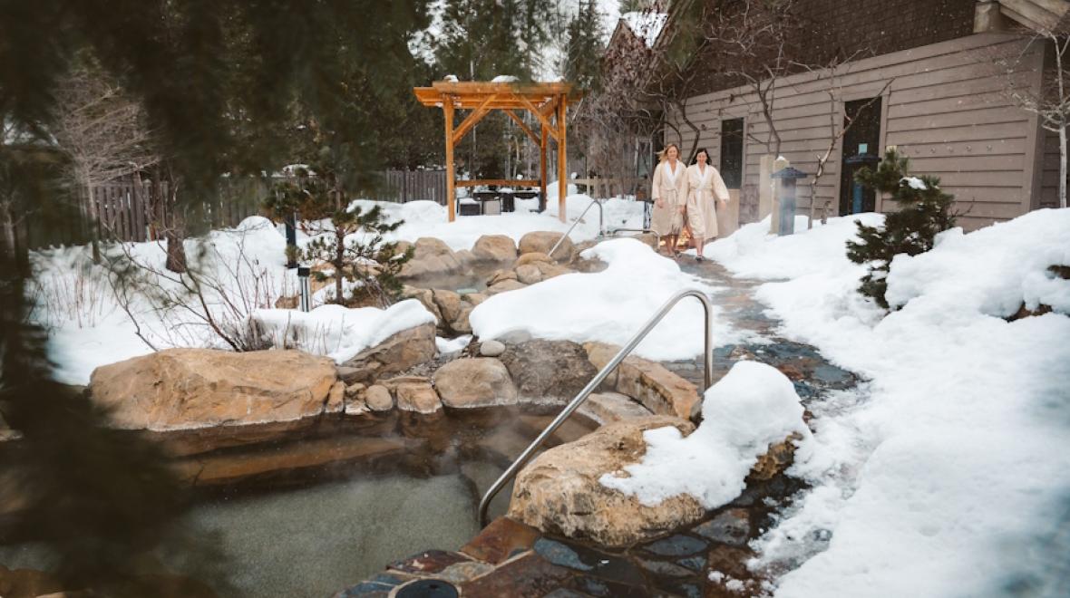 Girls Getaway Weekend Ideas: Relaxing Spas and Retreats - ParentMap