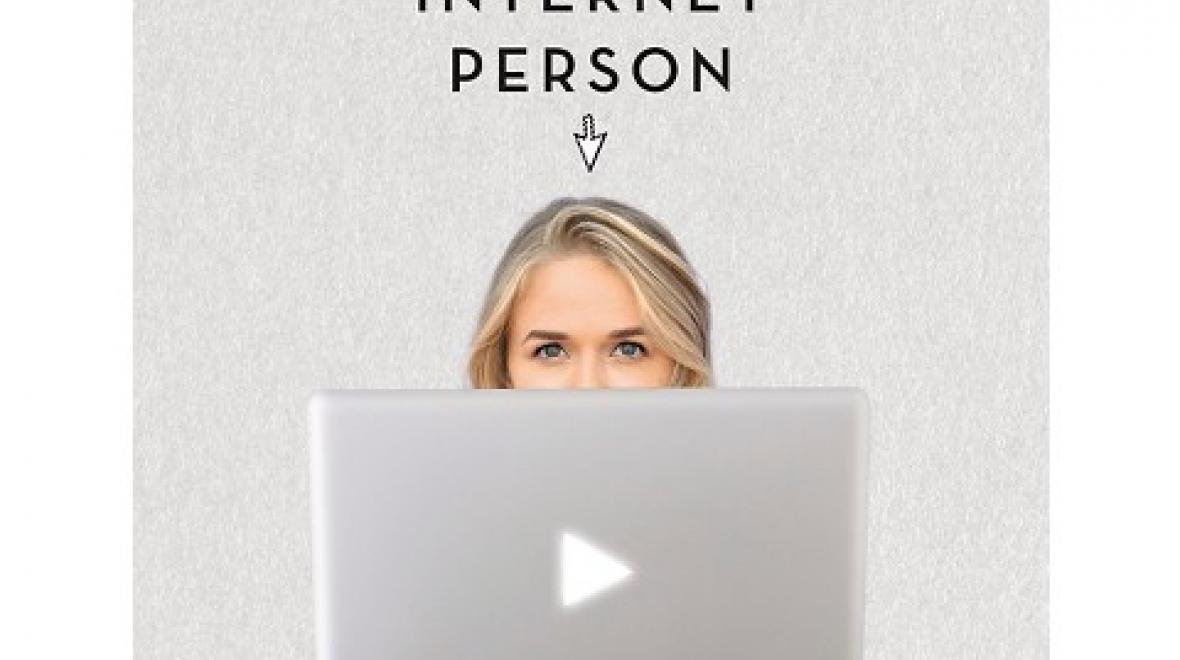 JennXPenn (aka Jenn McAllister) Really Professional Internet Person ...