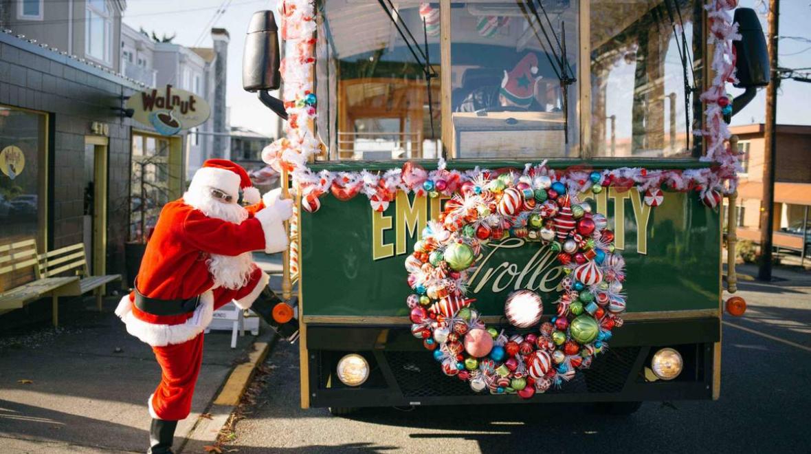 Edmonds Holiday Trolley | Seattle Area Family Fun Calendar | ParentMap