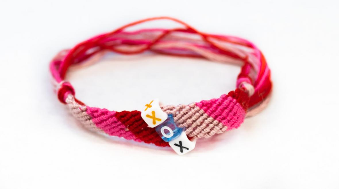 Get Crafty Saturdays: Valentine’s Day Friendship Bracelets | Seattle ...