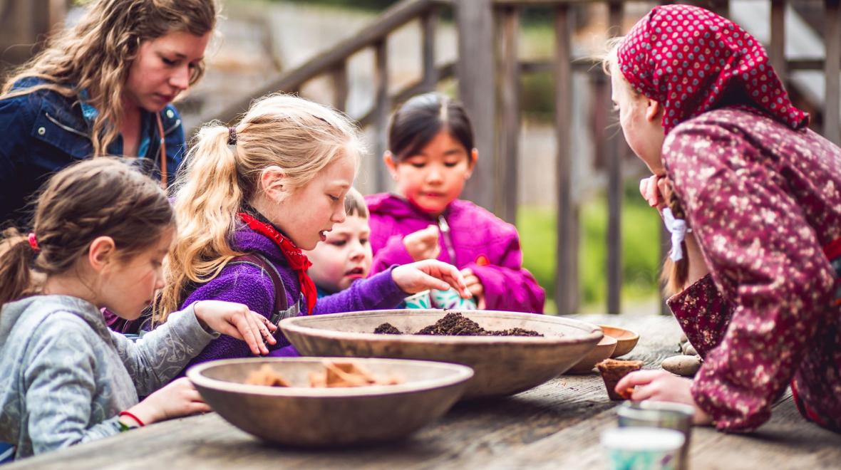 Klahowya Celebration at Fort Nisqually | Seattle Area Family Fun ...