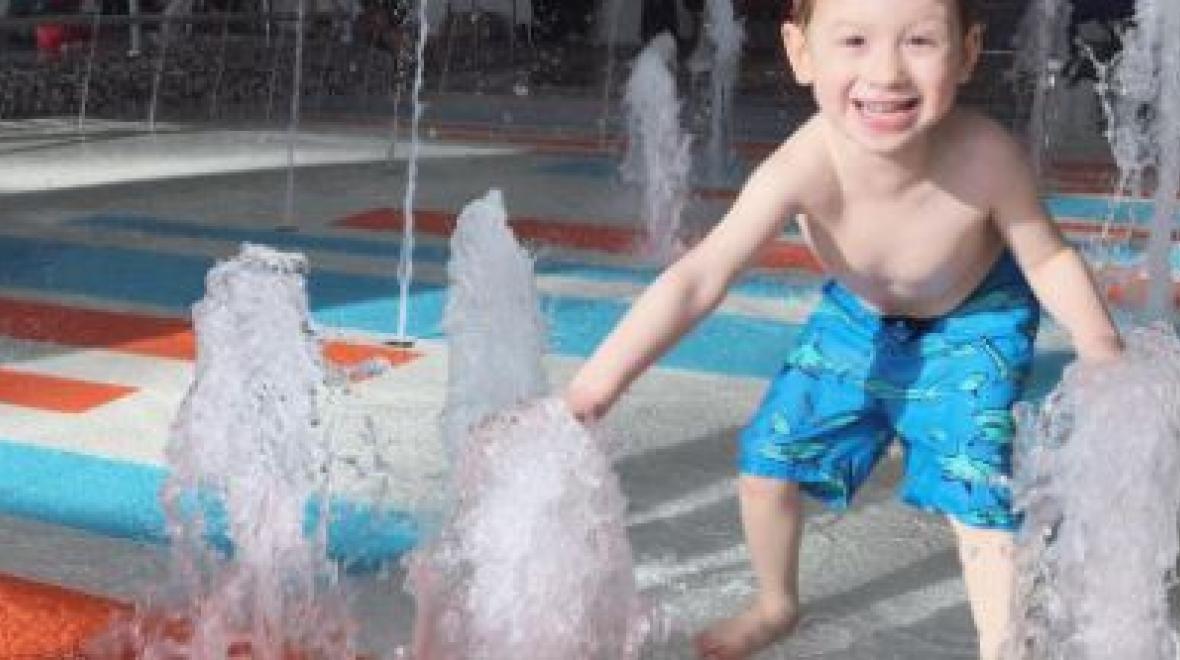 Tot Zone at People's Pool | Seattle Area Family Fun Calendar | ParentMap