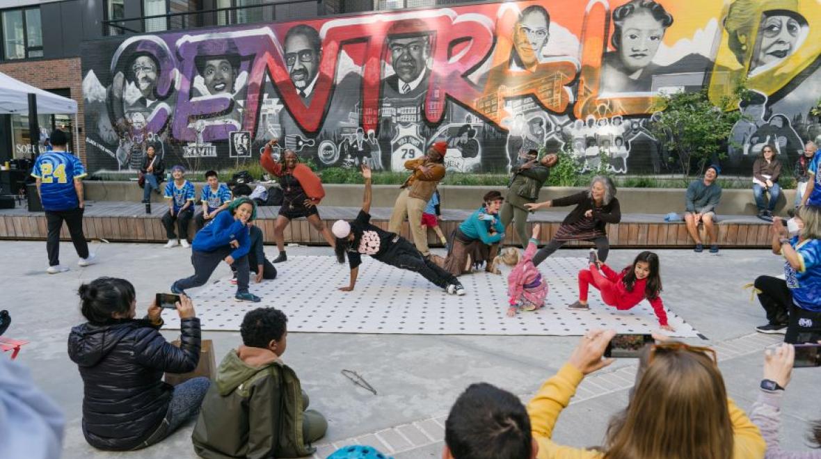 Walk the Block Art Festival | Seattle Area Family Fun Calendar | ParentMap