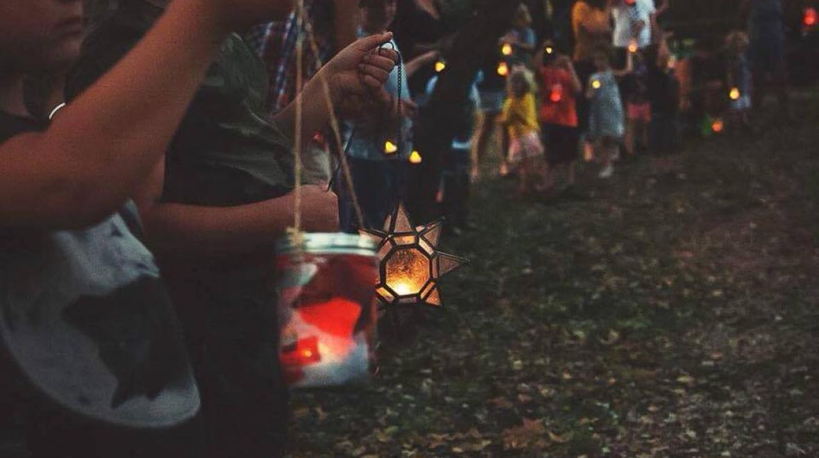 Tinkergarten Lantern Walk | Seattle Area Family Fun Calendar | ParentMap