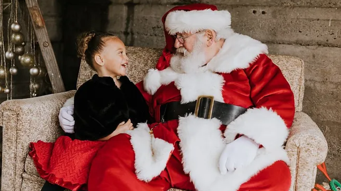 Holiday Hang Out With Santa | Seattle Area Family Fun Calendar | ParentMap