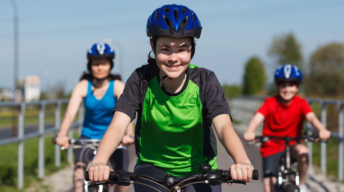 Mobile Bike Clinic with Sharing Wheels Community Bike Shop | Seattle ...