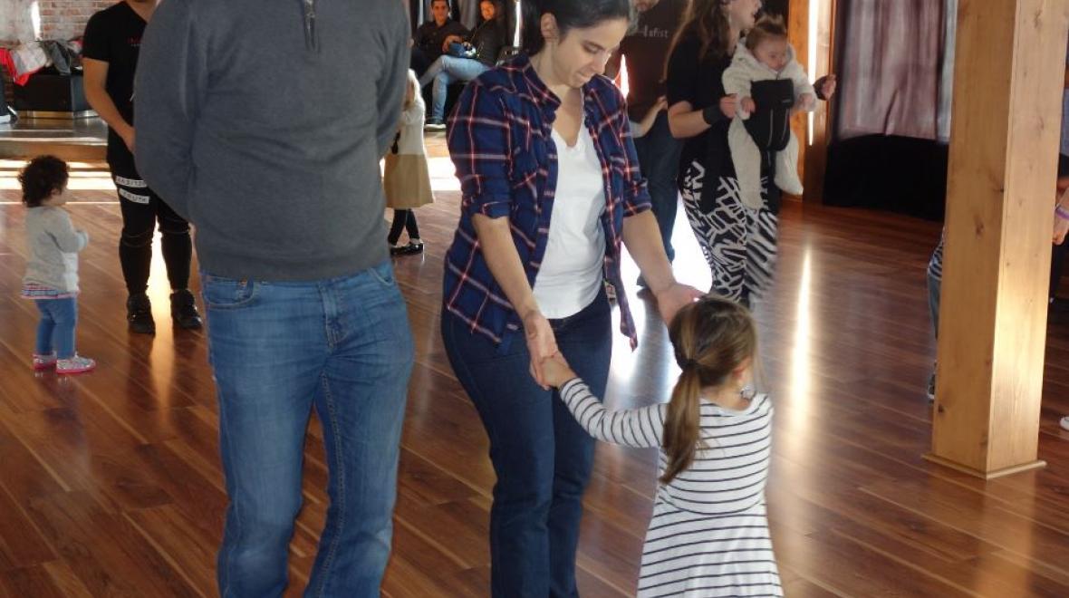 Family Salsa Class | Seattle Area Family Fun Calendar | ParentMap