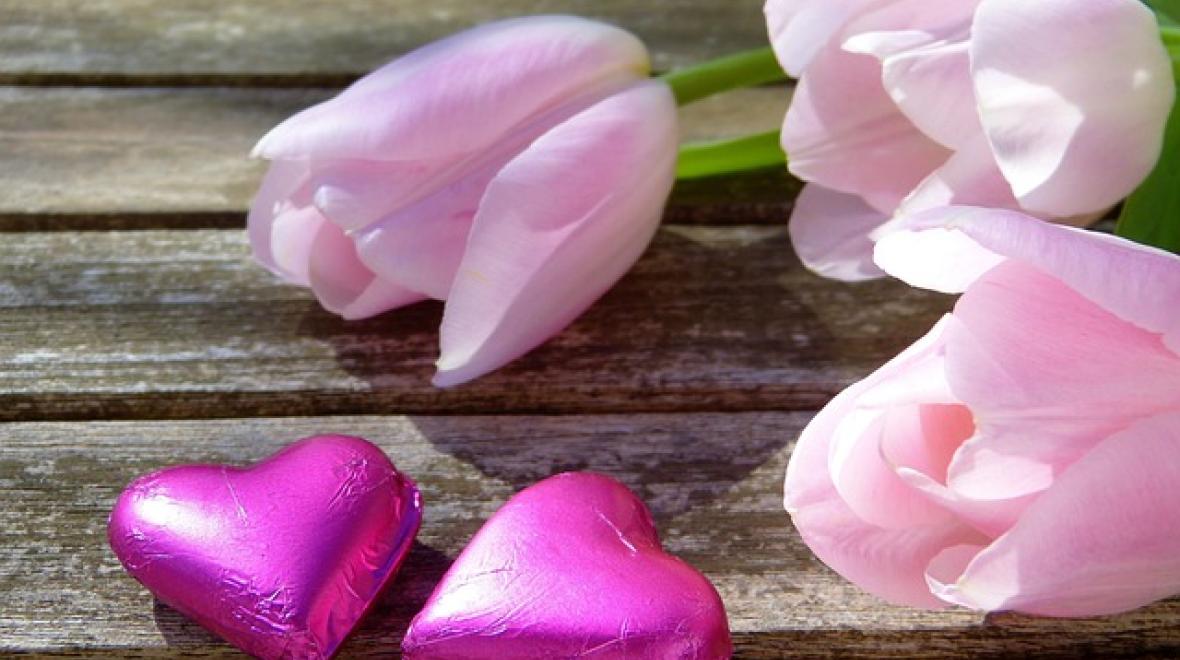 Mother’s Day Flower Giveaway | Seattle Area Family Fun Calendar | ParentMap