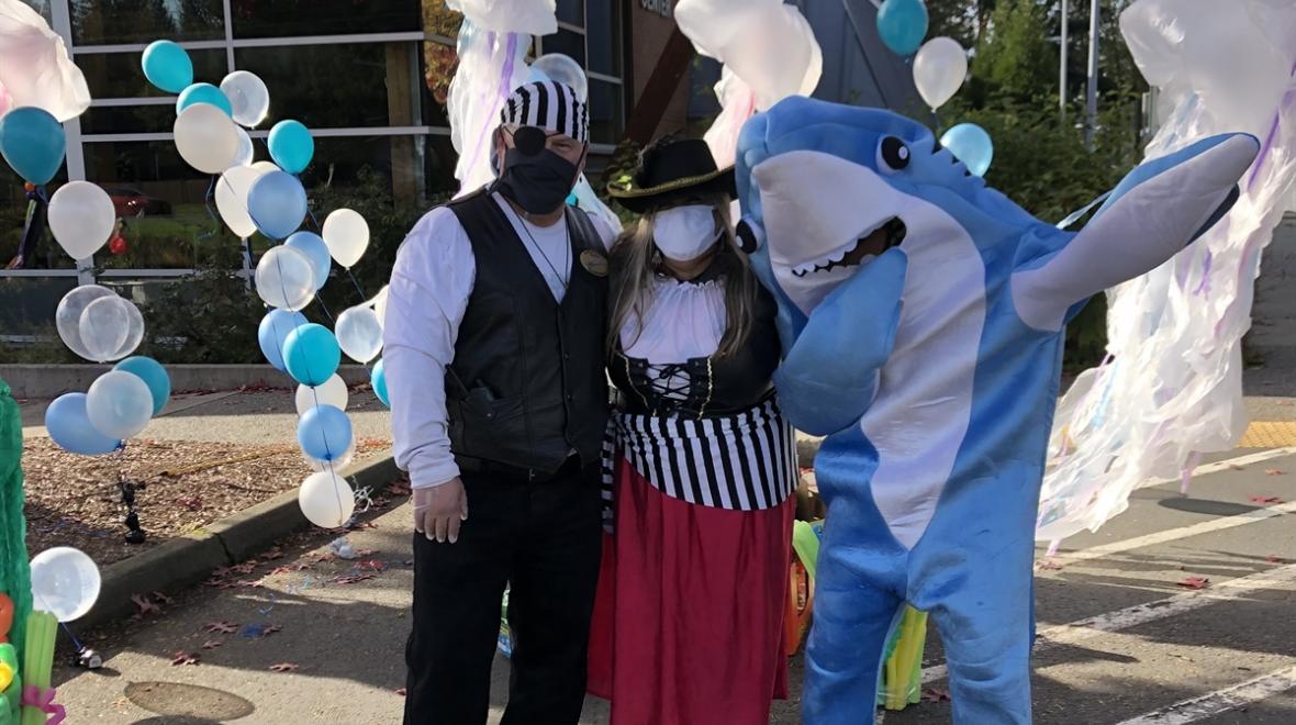 Halloween Drive-Thru Hullabaloo | Seattle Area Family Fun Calendar ...