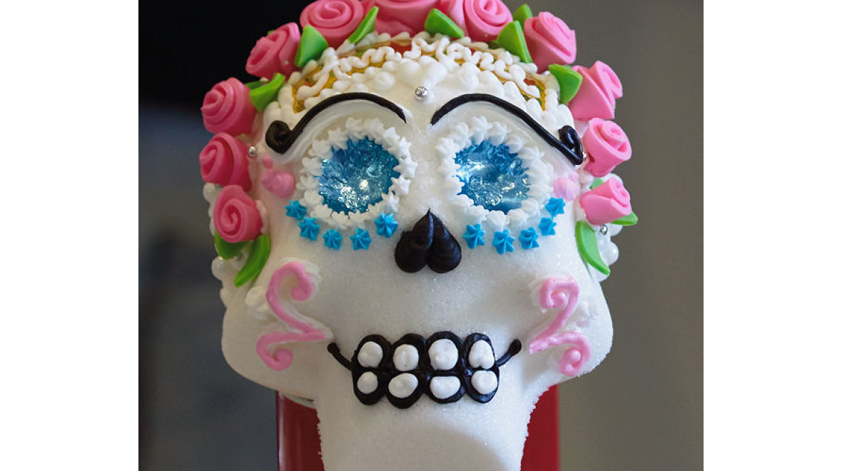 Sugar Skull Decorating Workshop at the Skyway Library | Seattle Area ...