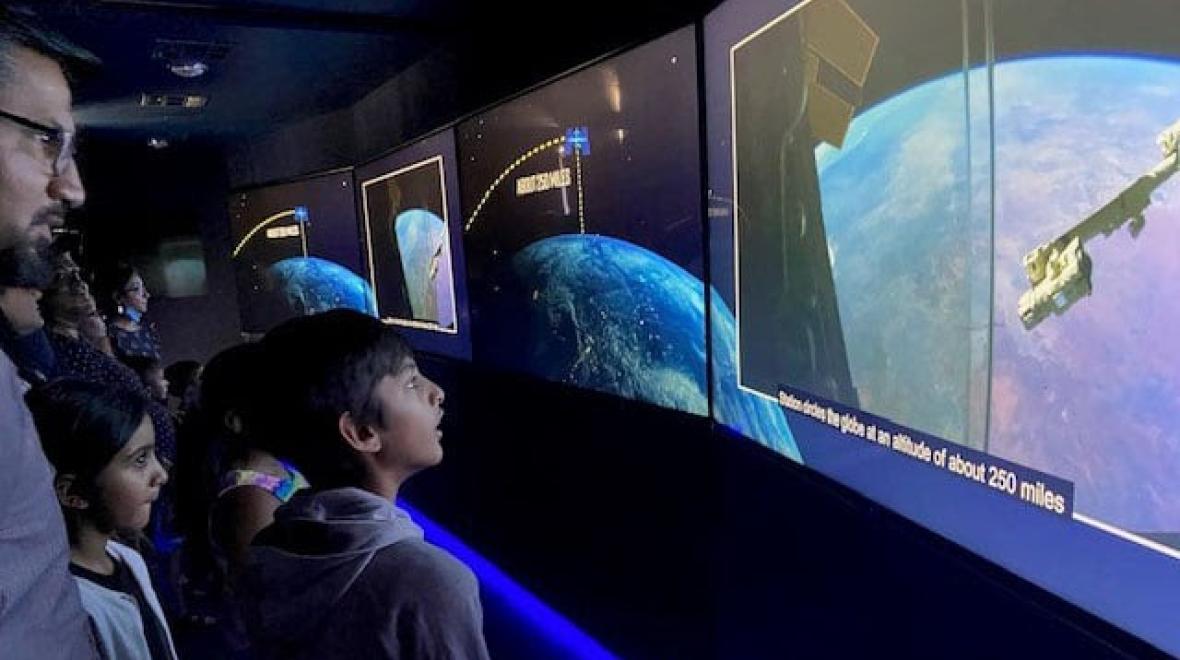 ISS National Lab Visits PacSci | Seattle Area Family Fun Calendar ...