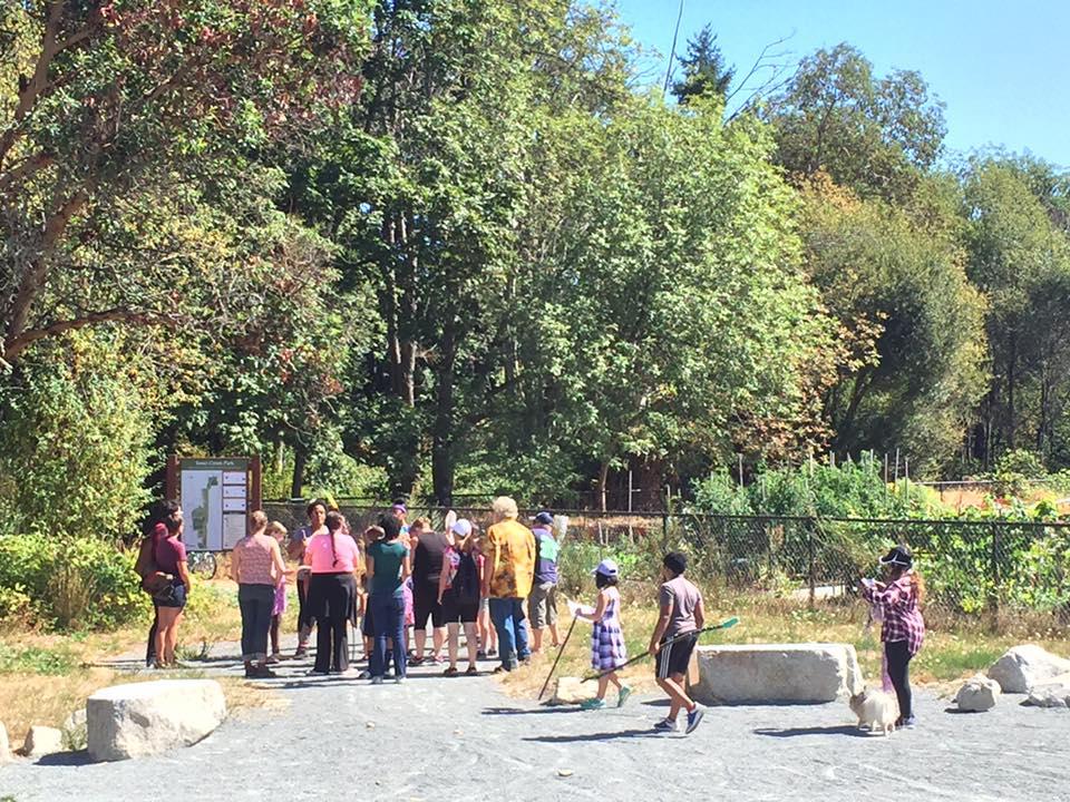 Eastside Community Nature Walk | Seattle Area Family Fun Calendar ...