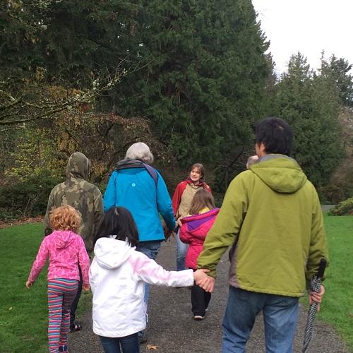 Free Family Weekend Walk: Swing into Spring | Seattle Area Family Fun ...