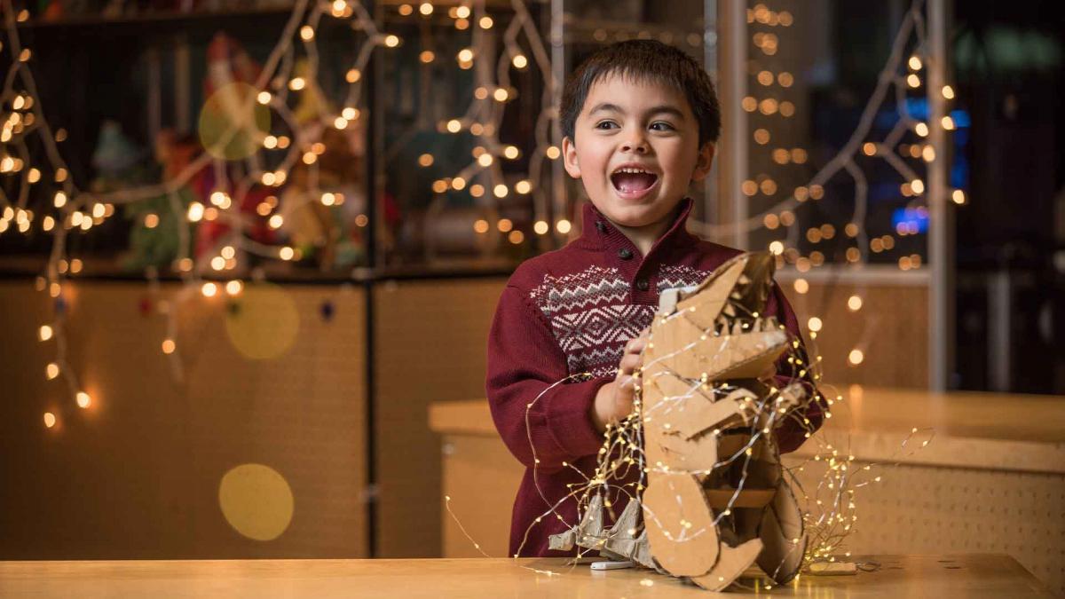 Holidays of Play at PacSci | Seattle Area Family Fun Calendar | ParentMap