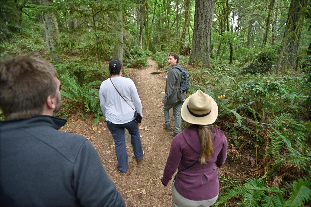 Discovering Defiance: Drop-in Hikes at Point Defiance | Seattle Area ...