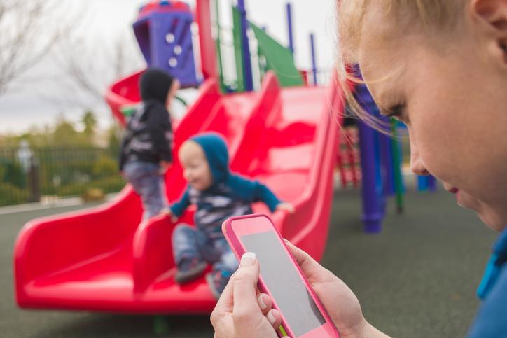 Parents Have More of a Tech Problem Than Kids