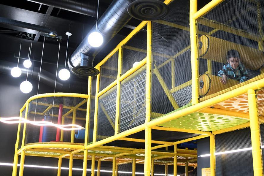 Outer Space Seattle: Indoor Playground – ParentMap