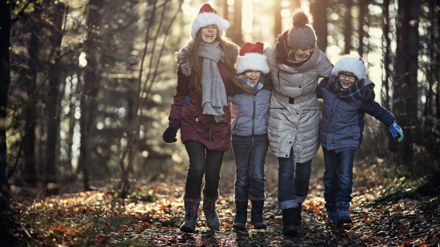 12 Ways to Celebrate a More Meaningful Holiday Season | ParentMap