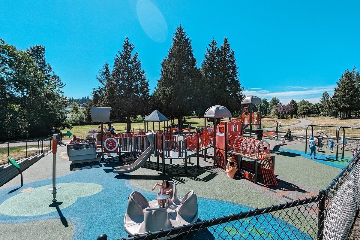 Ballinger Park New Playground - ParentMap