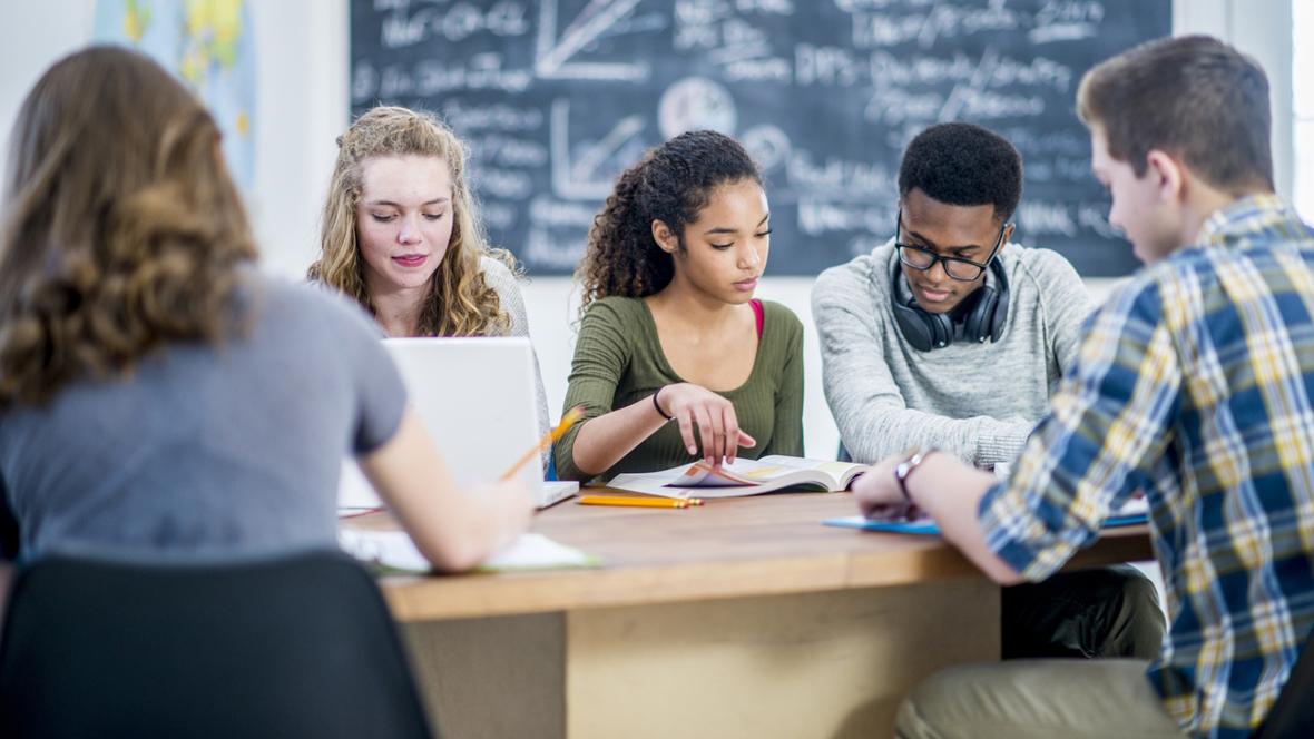 Selecting the Right Accelerated High School Course Track | ParentMap